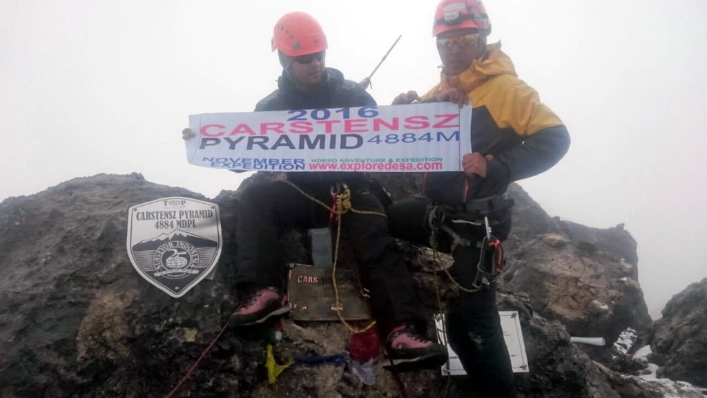 Puncak Jaya Expedition - carstensz Pyramid 4884m with Local Tour ...